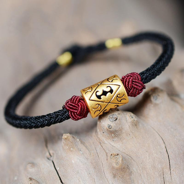 Hand Knitted Good Luck Charm Bracelet - ZenShopWorld